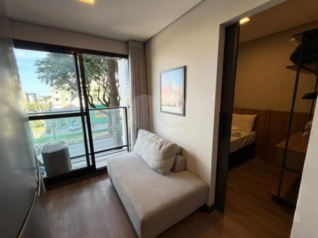 Studio mobiliado no Água Verde