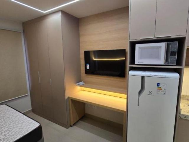 STUDIO MOBILIADO NO CENTRO