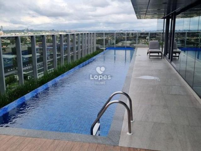 Studio Mobiliado no Centro de Curitiba | 30m² | Próximo ao Shopping Estação | Ideal para Investiment