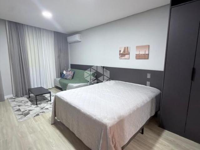 Studio mobiliado no Centro Historico
