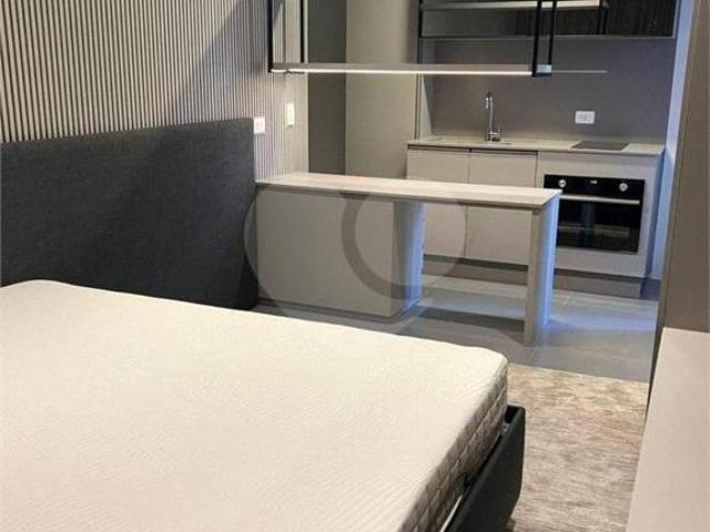 Studio Mobiliado No Champagnat Oportunidade única!