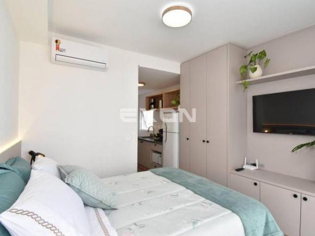 Studio mobiliado no Edifício Manhattan Tower | 27m²