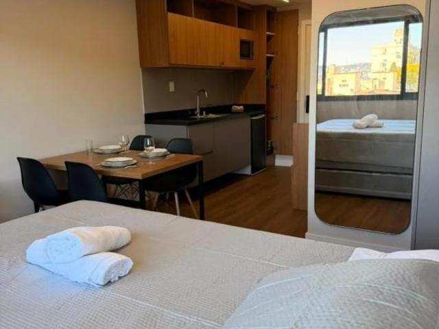 Studio Mobiliado no GO Cidade Baixa com Vista para o Guaíba