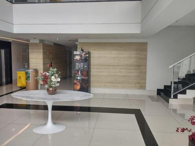 Studio Mobiliado no Via Alameda | 37m² | Andar Alto | Vista Livre para o Bosque Maia | 1 Vaga