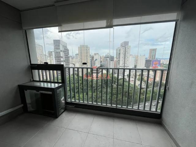 Studio Mobiliado a Venda com Varanda na Vila Mariana ao lado do Metrô Paraíso, lazer completo, Roof