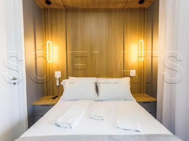 Studio mobiliado à venda Brooklin 27m² próximo Metrô e Av. Santo Amaro