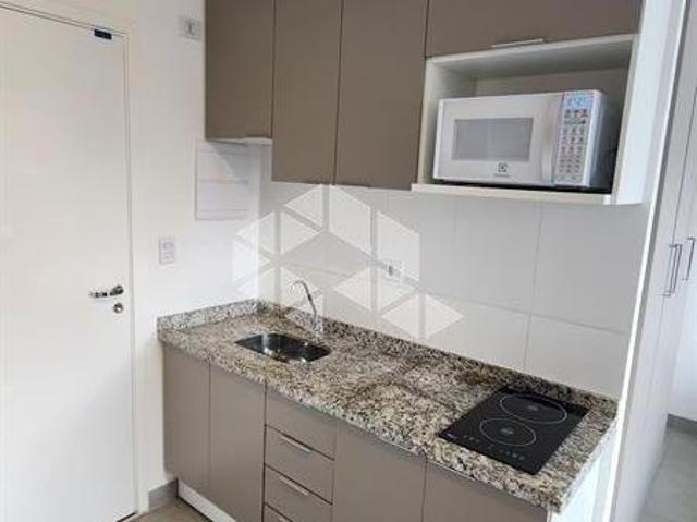 Studio mobiliado à venda em Santana Rua Alfredo Pujol