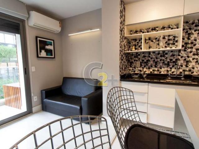 Studio mobiliado á venda em Pinheiro, 1 suíte e 1 vaga de garagem