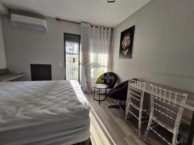 Studio mobiliado à venda em Pinheiros com 1 quarto, sem vaga