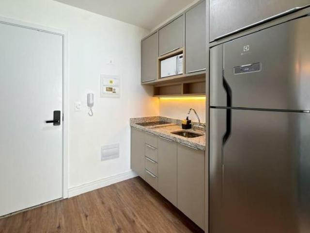 Studio mobiliado à venda em Pinheiros próximo à Faria Lima e Rua dos Pinheiros
