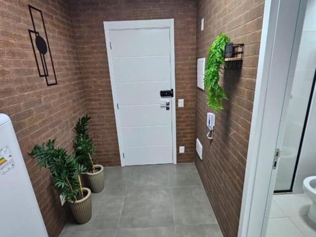 Studio Mobiliado à Venda em Vila Clementino com 28 m²!