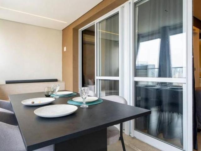 Studio Mobiliado à Venda no Brooklin 1 Suíte, Piscina e Segurança 24h R$ 770.000