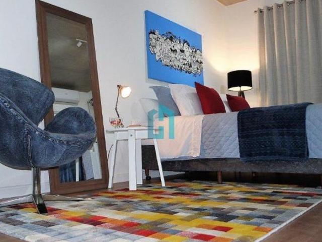 Studio mobiliado à venda na Vila Olímpia com 1 vaga coberta
