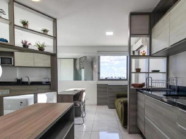 Studio mobiliado Andar Alto acima do 30° andar Espetacular