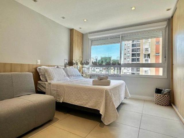 Studio mobiliado ao lado da PUC