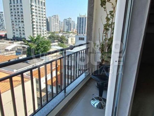 Studio mobiliado com 1 dormitório para alugar e vender, 30 m², sem vaga