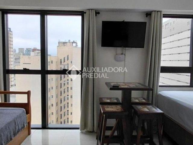 Studio Mobiliado com 22m² Privativos no Centro