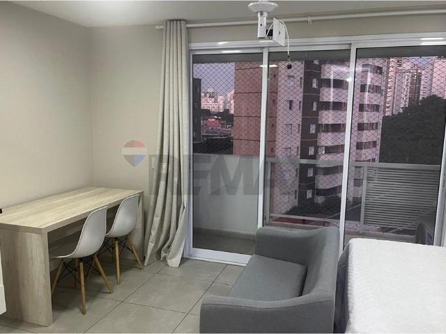 Studio mobiliado com vaga!