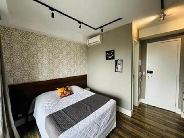 Studio Mobiliado com Varanda e 1 Vaga no Campo Belo — Pronto para Morar ou Investir