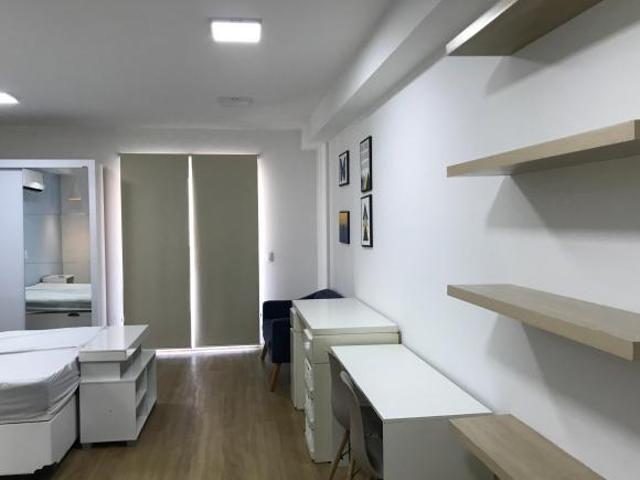 Studio Mobiliado com Varanda e Lazer Completo, Metrô Santa Cecília!