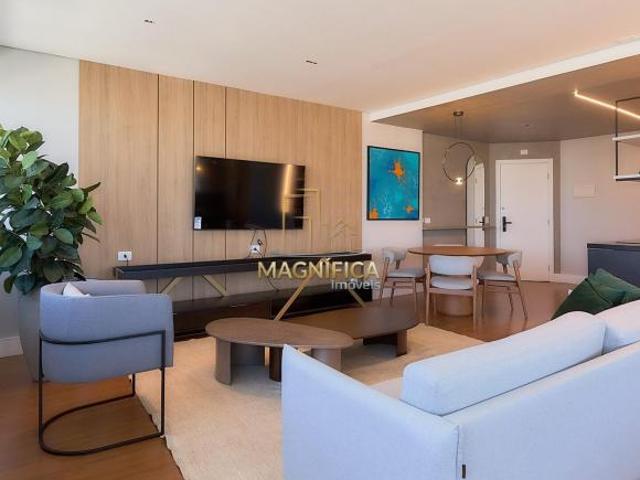 Studio Mobiliado de Alto Padrão no Batel | Localiz