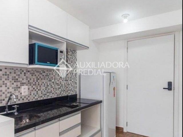 Studio mobiliado e vaga