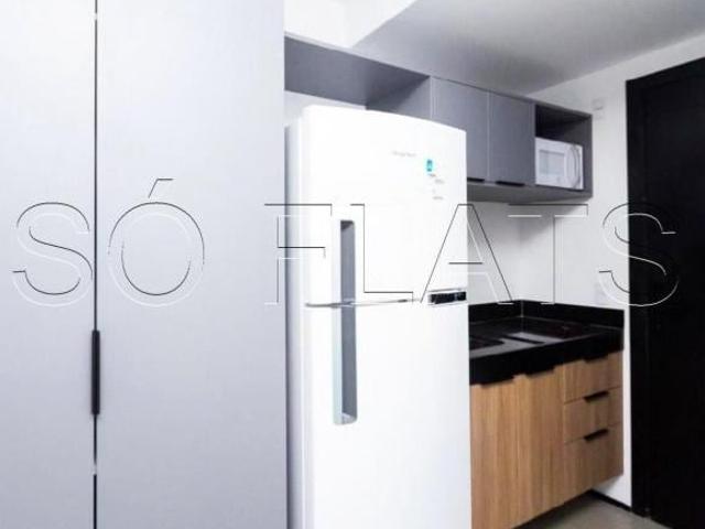 Studio mobiliado em Moema na Av dos Imarés com varanda e lazer completo