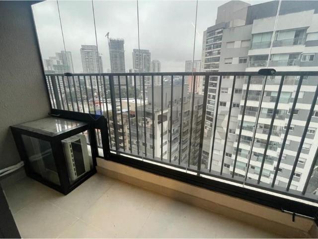Studio Mobiliado em Frente ao Metrô Butantã | 28,5m² | Pronto para Morar