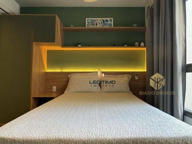 Studio mobiliado para locação na República, 24 m² com sacada, andar alto, próximo à Consolação, Praç