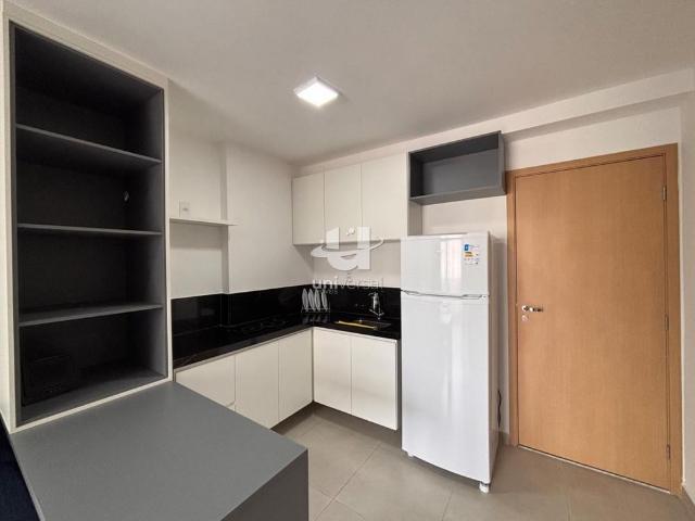 Studio Mobiliado Para Locação No Centro