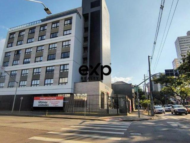 Studio mobiliado região central de Curitiba