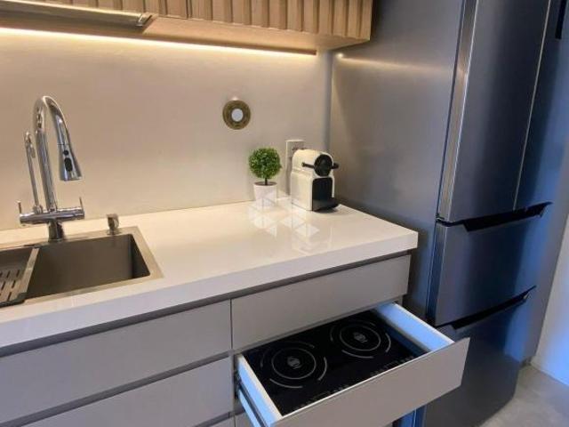 Studio mobiliado, 12º andar, com 31m² a venda em Pinheiros