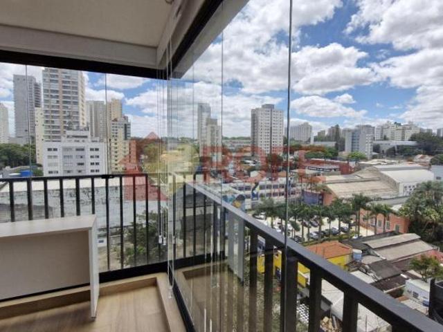 Studio Mobiliado | 30m² | Varanda Envidraçada | Próximo ao Metrô Adolfo Pinheiro | Venda