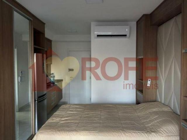 STUDIO MOBILIADO | 32m² | VARANDA FECHADA | AO LADO DO METRÔ BROOKLIN