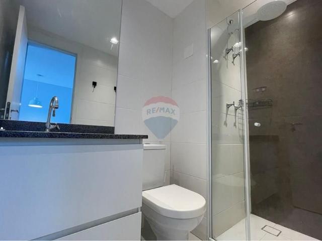 Studio Moderno com 1 dormitorio, 1 vaga e 1 deposito