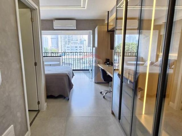 Studio moderno com varanda integrada – Alto da Boa Vista