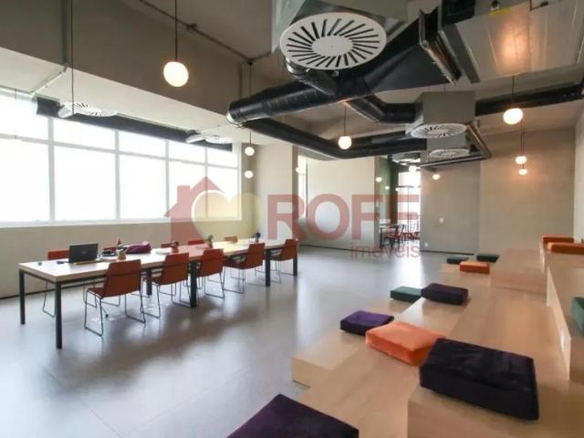 Studio Moderno e Mobiliado no Coração de Moema