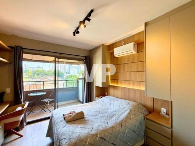 Studio moderno, mobiliado e pronto para morar ou investir na Chácara Santo Antônio