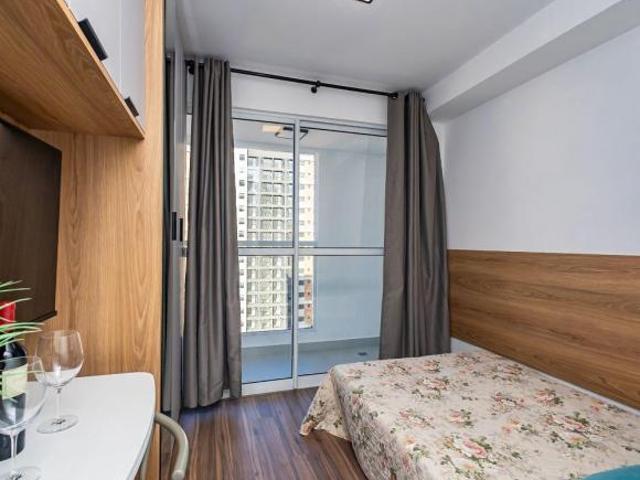 Studio Manhattan Tower – 100% Mobiliado e Pronto para Morar