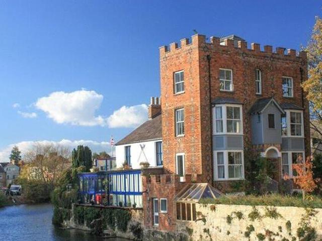 Studio Melissa, Folly Bridge House, 1 Bedroom Apartment