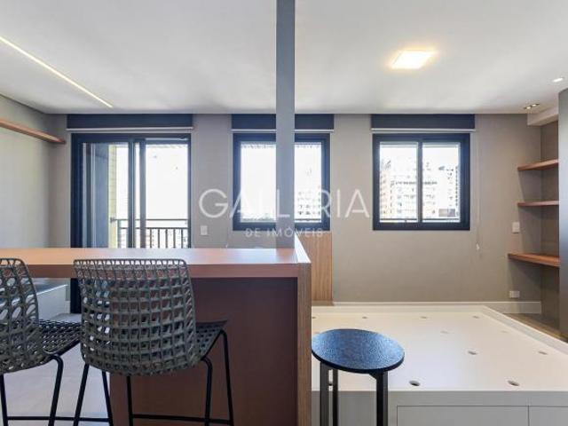 Studio novo e mobiliado no Centro