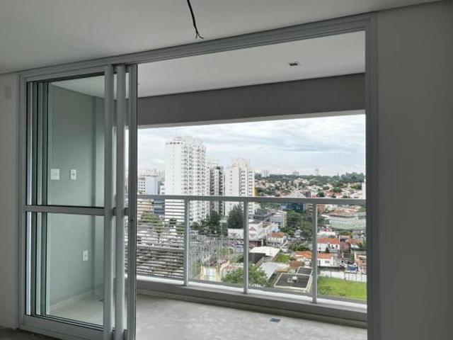 Studio Novo, estação do metro Hospital São Paulo e AACD, linha Lilas