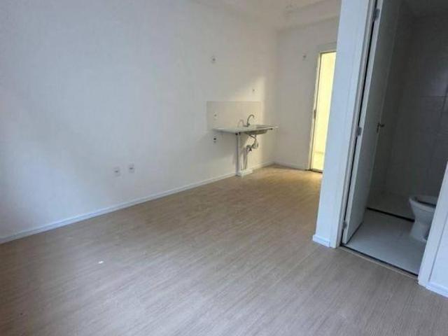 Studio no Condomínio MetroCasa Verde SP