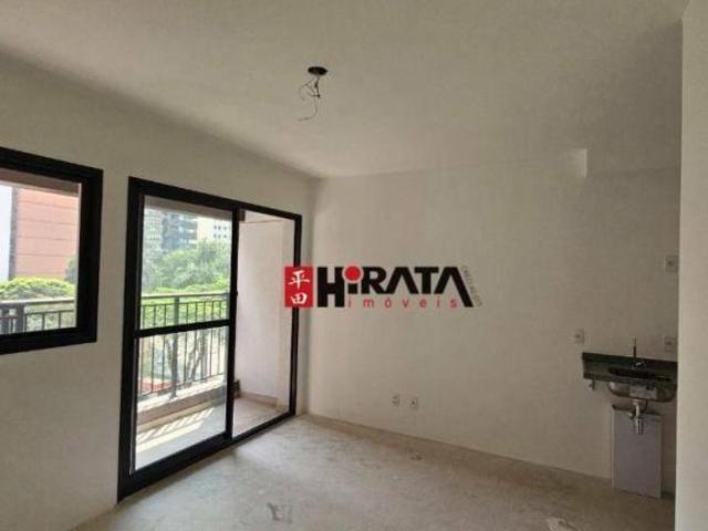 Studio no contra piso! Ótima localização! No Campo Belo!