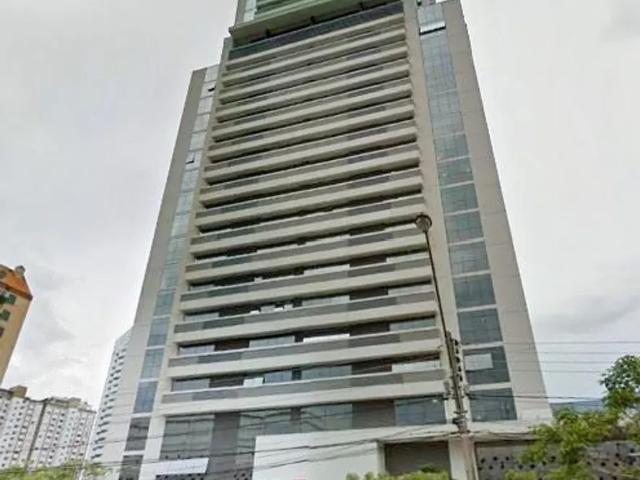 Stúdio no Centro Cívico de 51 m² com 1 quarto