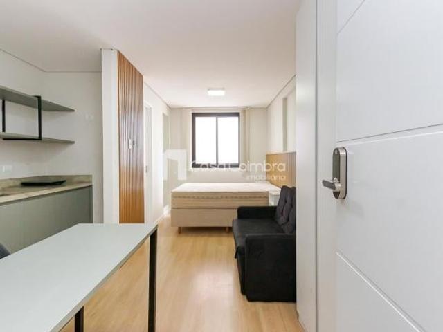 Studio no Centro com vaga e mobiliado próximo ao M