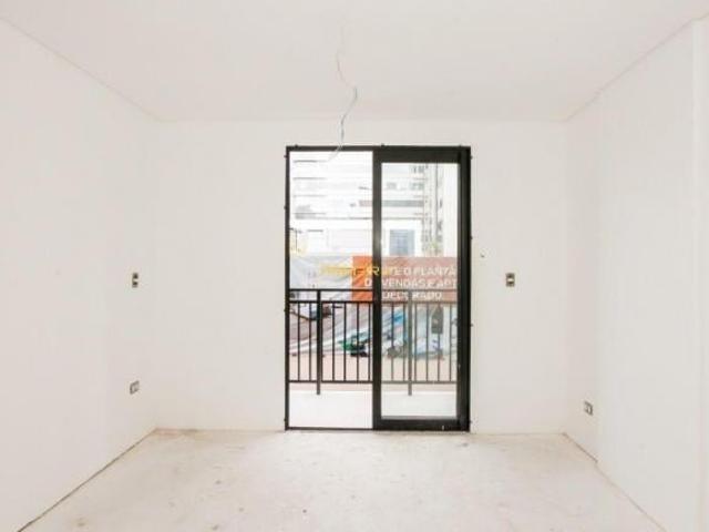 Studio no Centro Compass