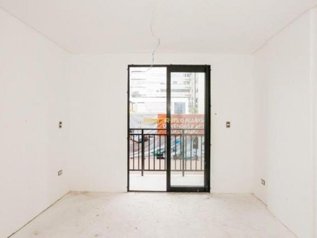 Studio no Centro Compass