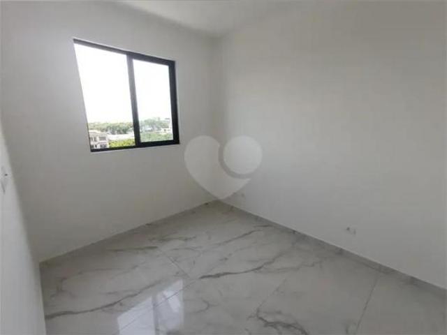 STUDIO NO CENTRO — 25 m² | MOBILIÁVEL | ALTA LIQUIDEZ | TAKE CURITIBA