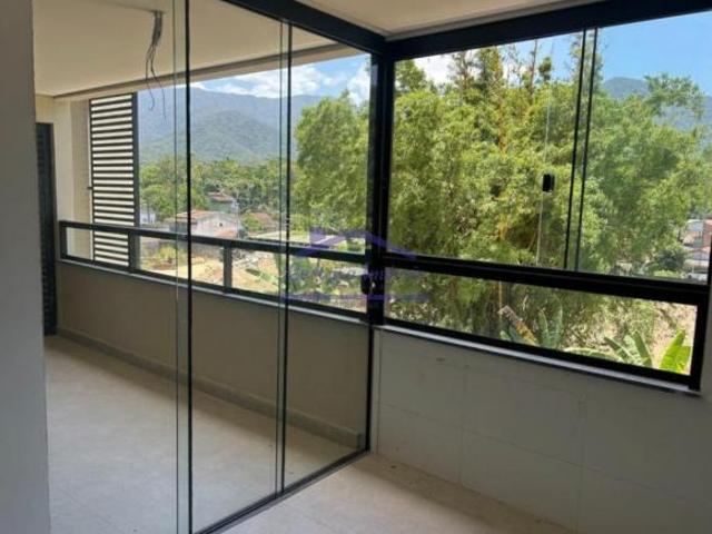Studio no Perequê Açú fase final de obras